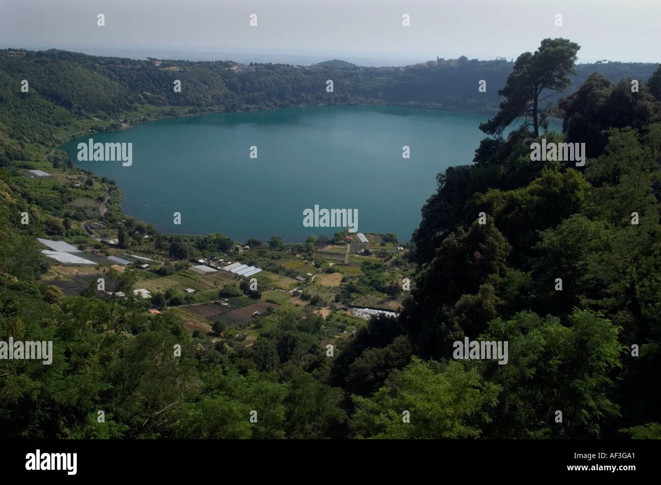 Nemi lake hi-res stock photography and images - Alamy