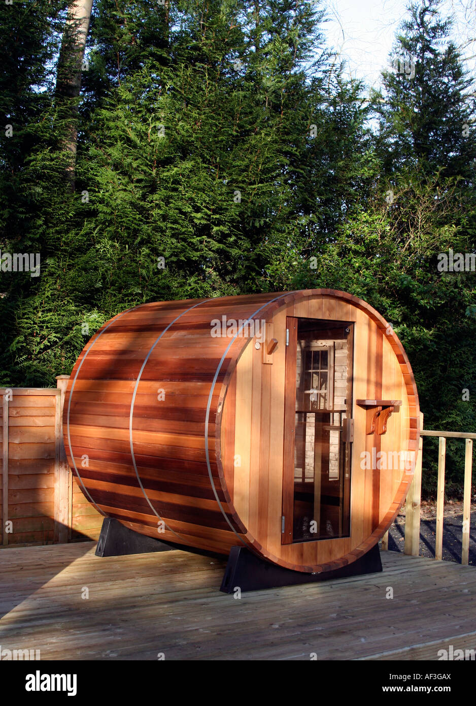 barrel shaped sauna Stock Photo - Alamy