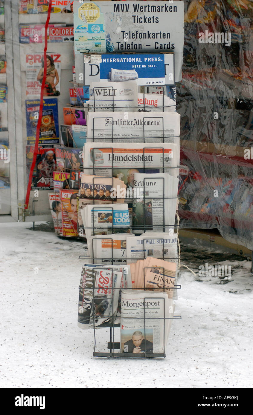 International newspapers on sale at news stand Stock Photo - Alamy