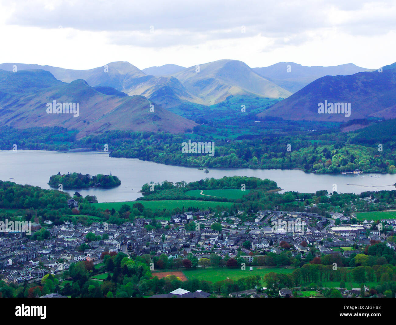 View derwentwater from catbells hi-res stock photography and images - Alamy