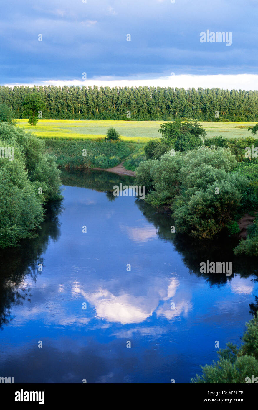 River Dee Holt Farndon Welsh Borders Wales England UK United Kingdom GB ...