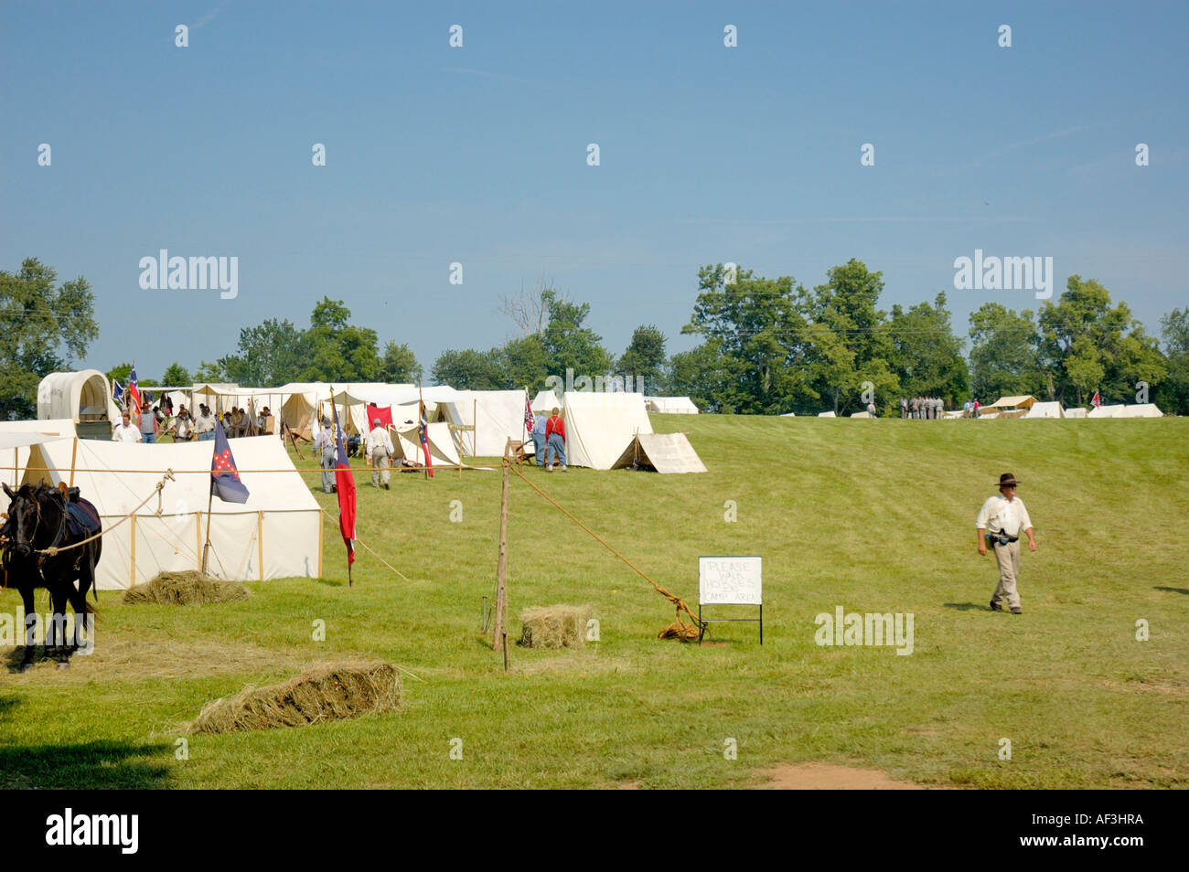 Tent encampment at the American Civil War reenactment Stock Photo - Alamy