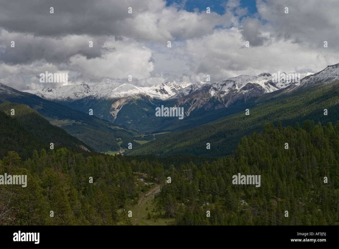 Panoramic swiss alps mountain hi-res stock photography and images - Alamy