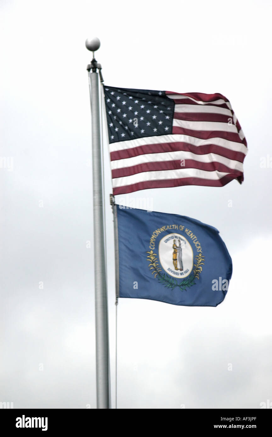 United States and Kentucky state flags flying on a pole Stock Photo - Alamy
