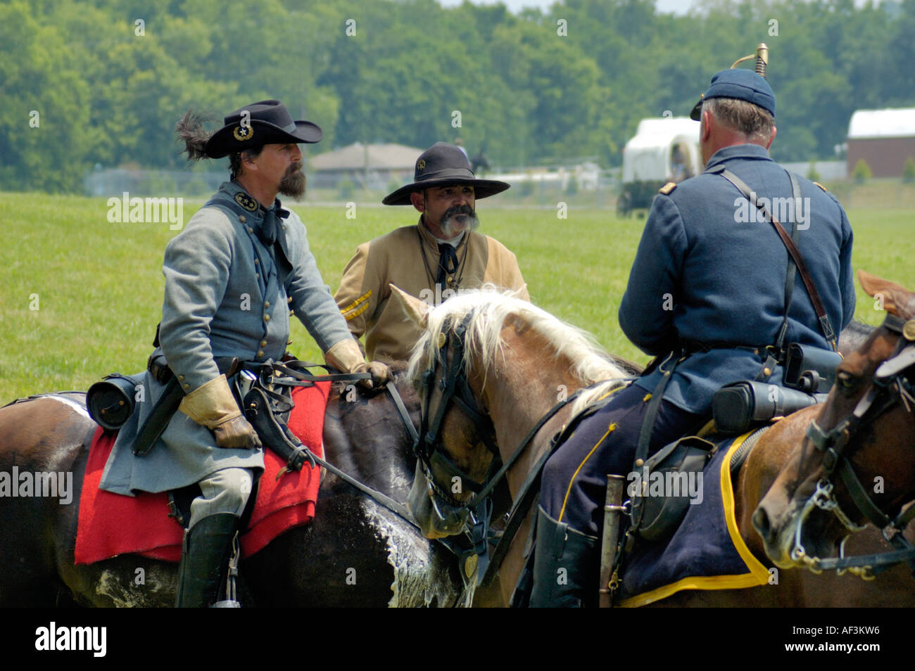 American civil war union soldiers raid hi-res stock photography and ...