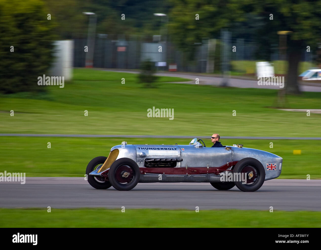 1928 Bentley 6.5 litre Thunderbolt racing car demonstrated at Dunsfold ...