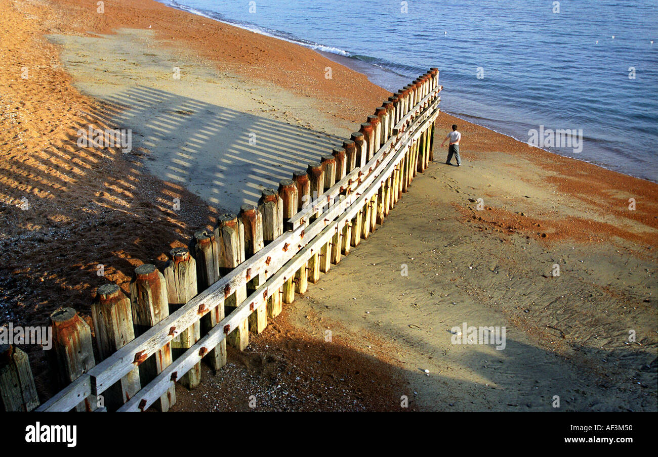 Railing barrier fence hi-res stock photography and images - Alamy