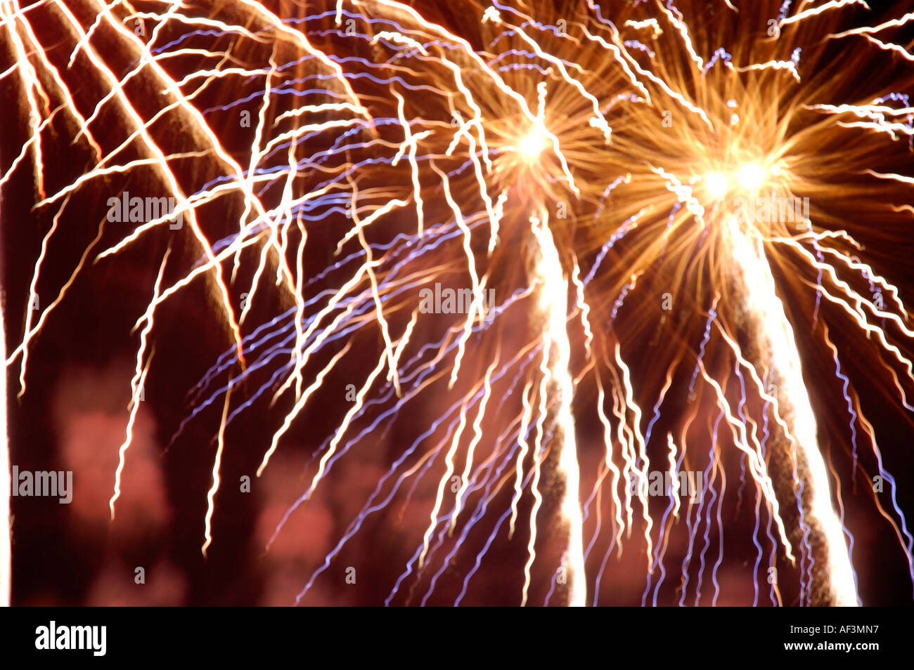 Fireworks for the July 4th Independence Day celebrations in the USA ...