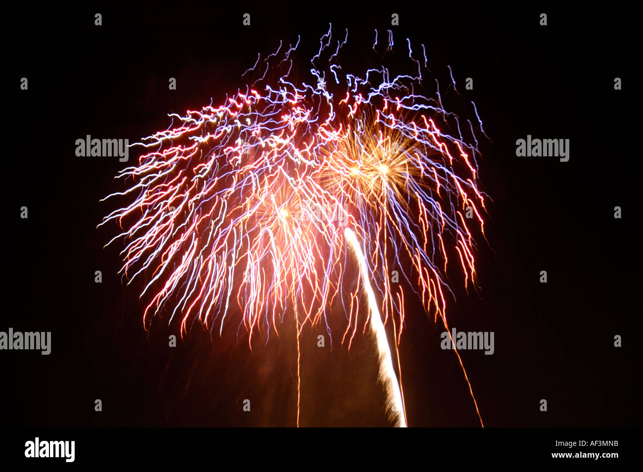 Fireworks for the July 4th Independence Day celebrations in the USA ...