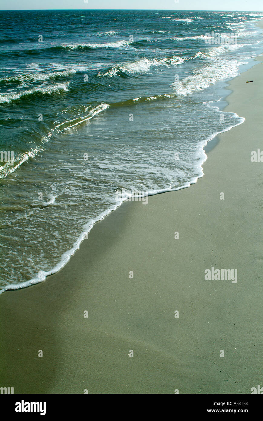 Beach and sandy hi-res stock photography and images - Alamy