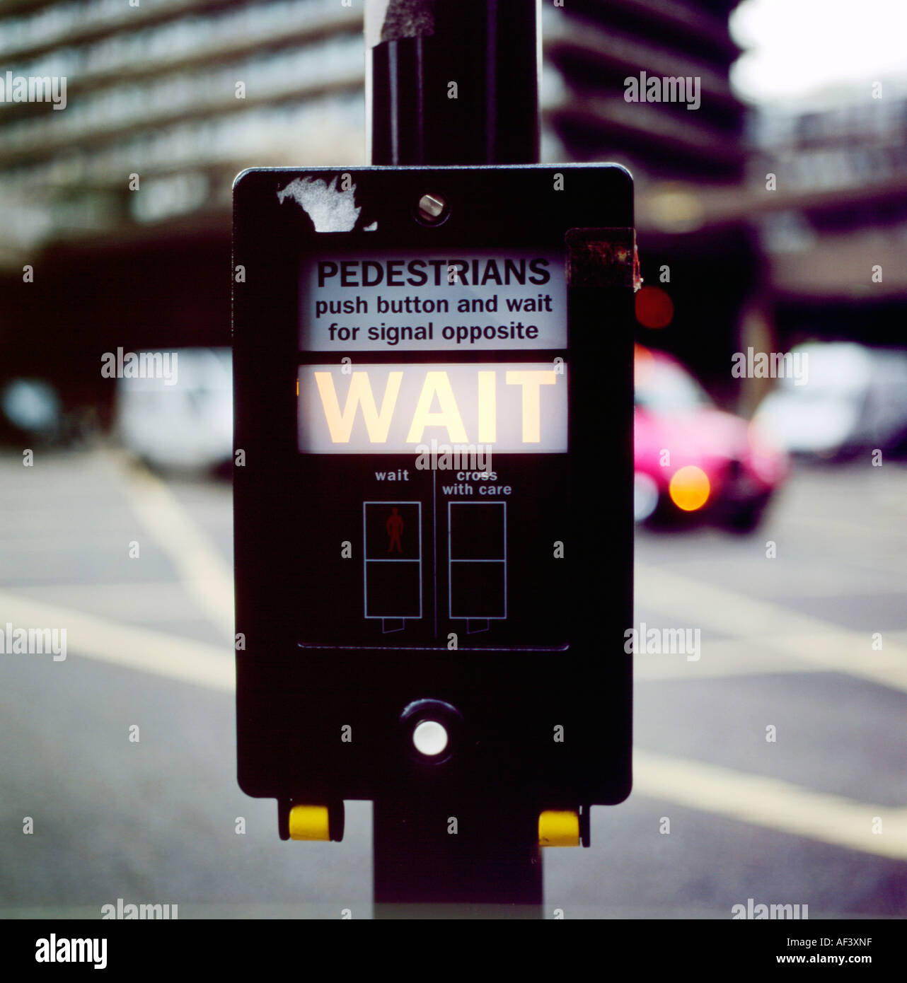 British pedestrian crossing wait sign hi-res stock photography and ...