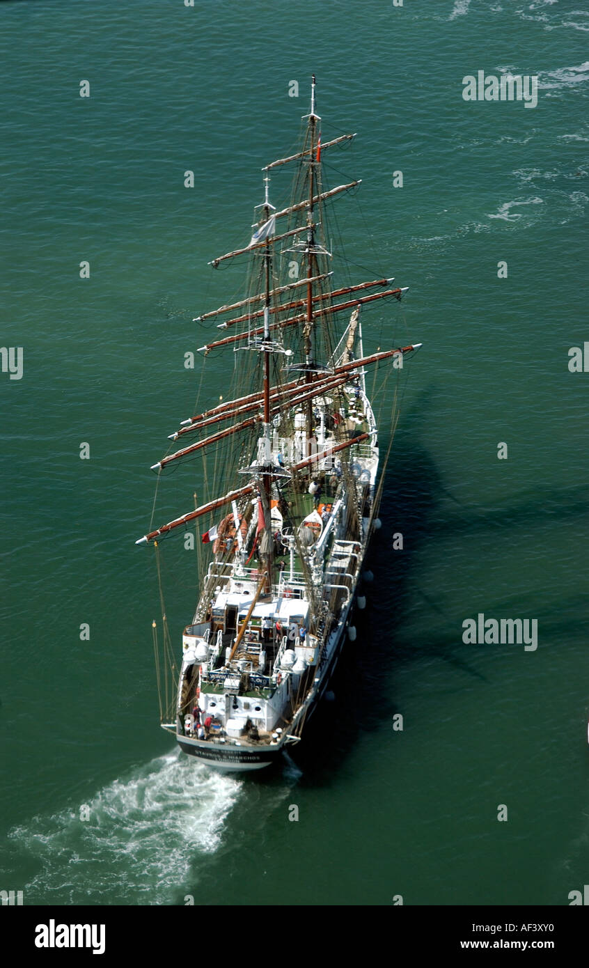 Stavros niarchos sailing ship tall hi-res stock photography and images ...