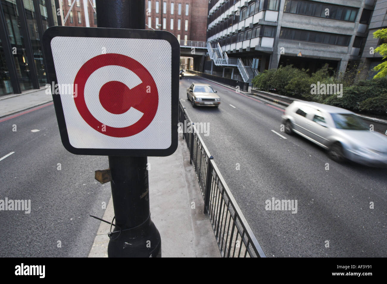 London Congestion Charge road sign Stock Photo - Alamy