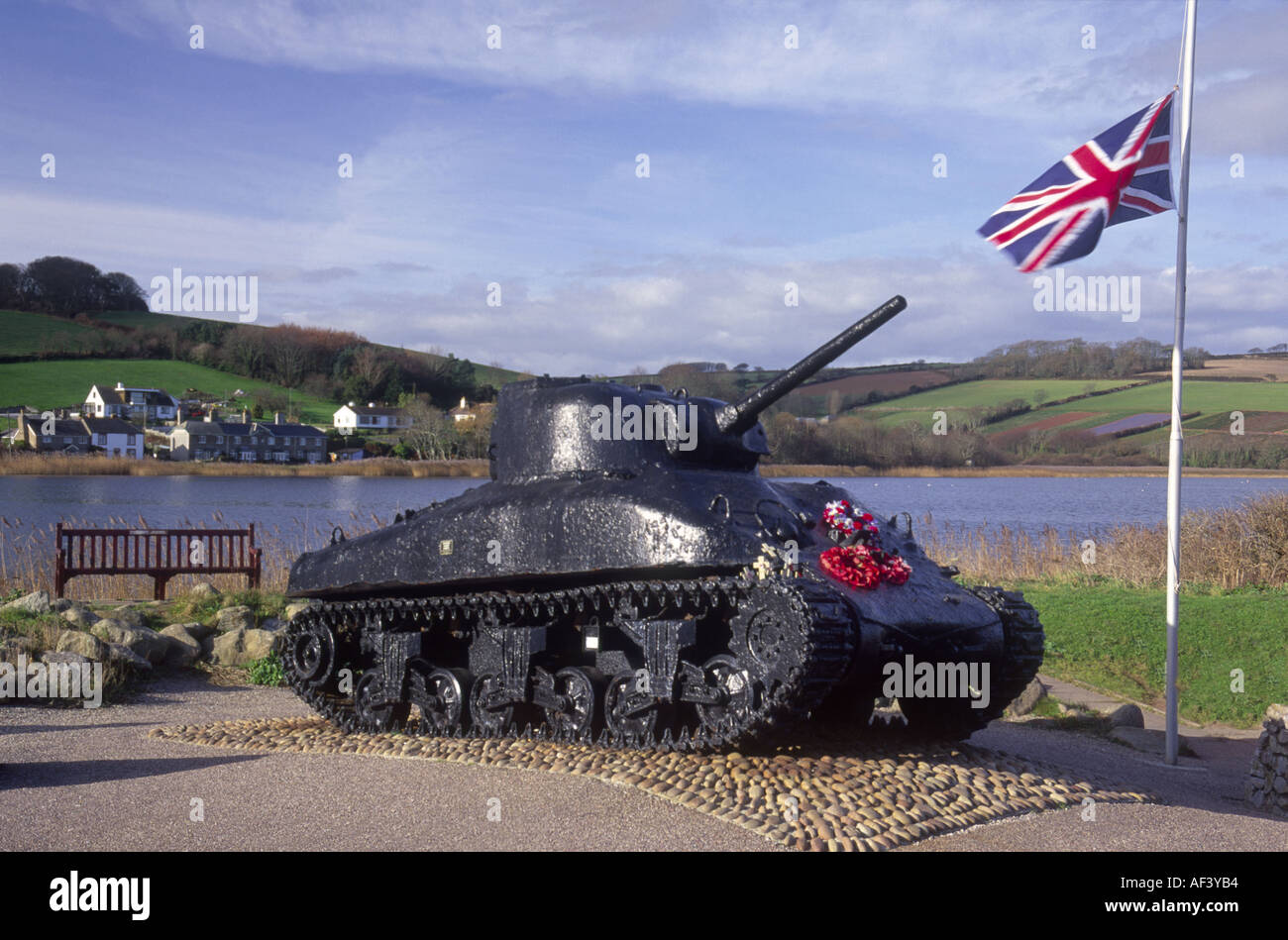 Americal Sherman Tank Memorial Stock Photo - Alamy