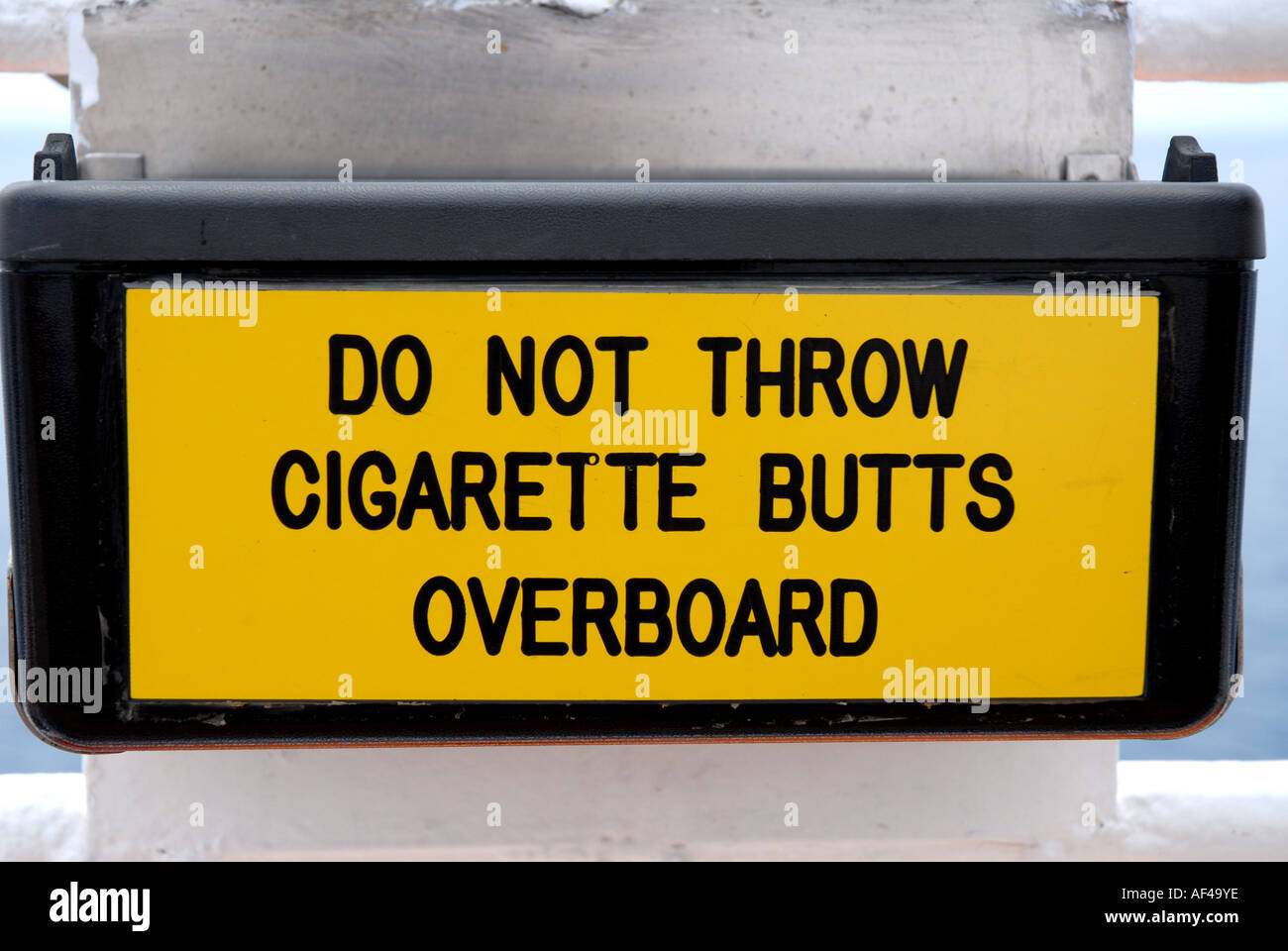 No smoking sign on ship hi-res stock photography and images - Alamy