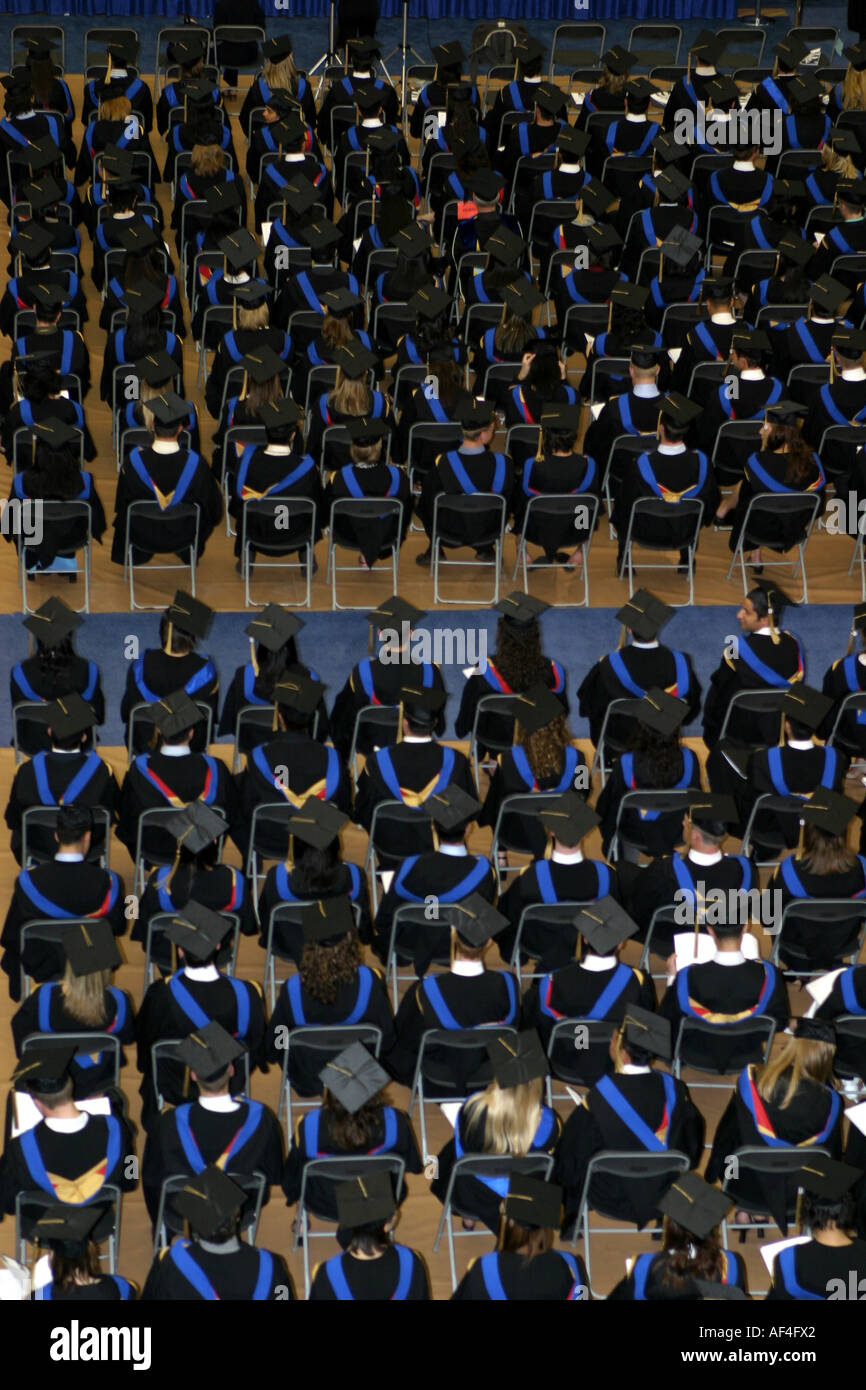 Graduation seating hi-res stock photography and images - Alamy