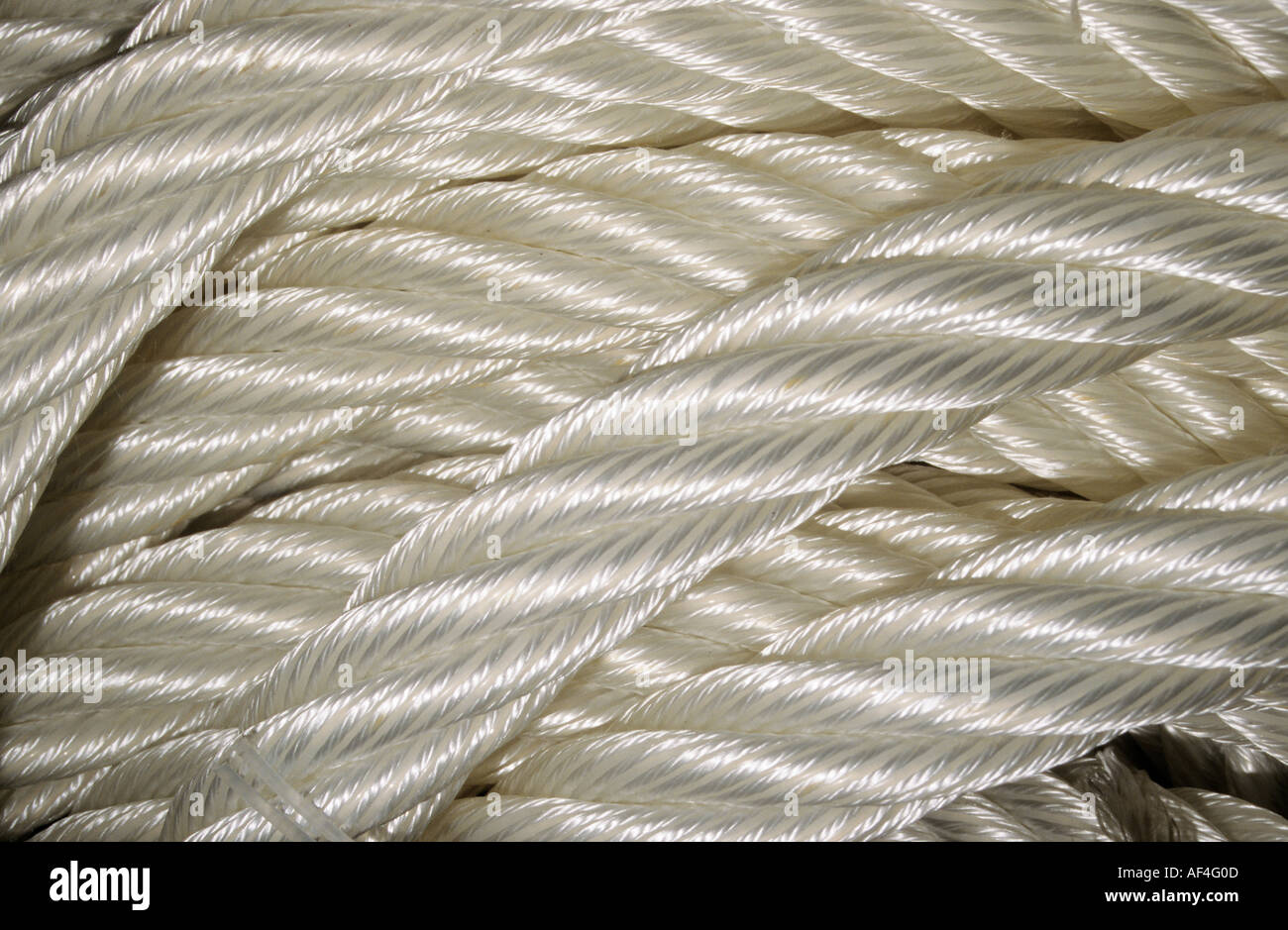 Curved rope hi-res stock photography and images - Alamy