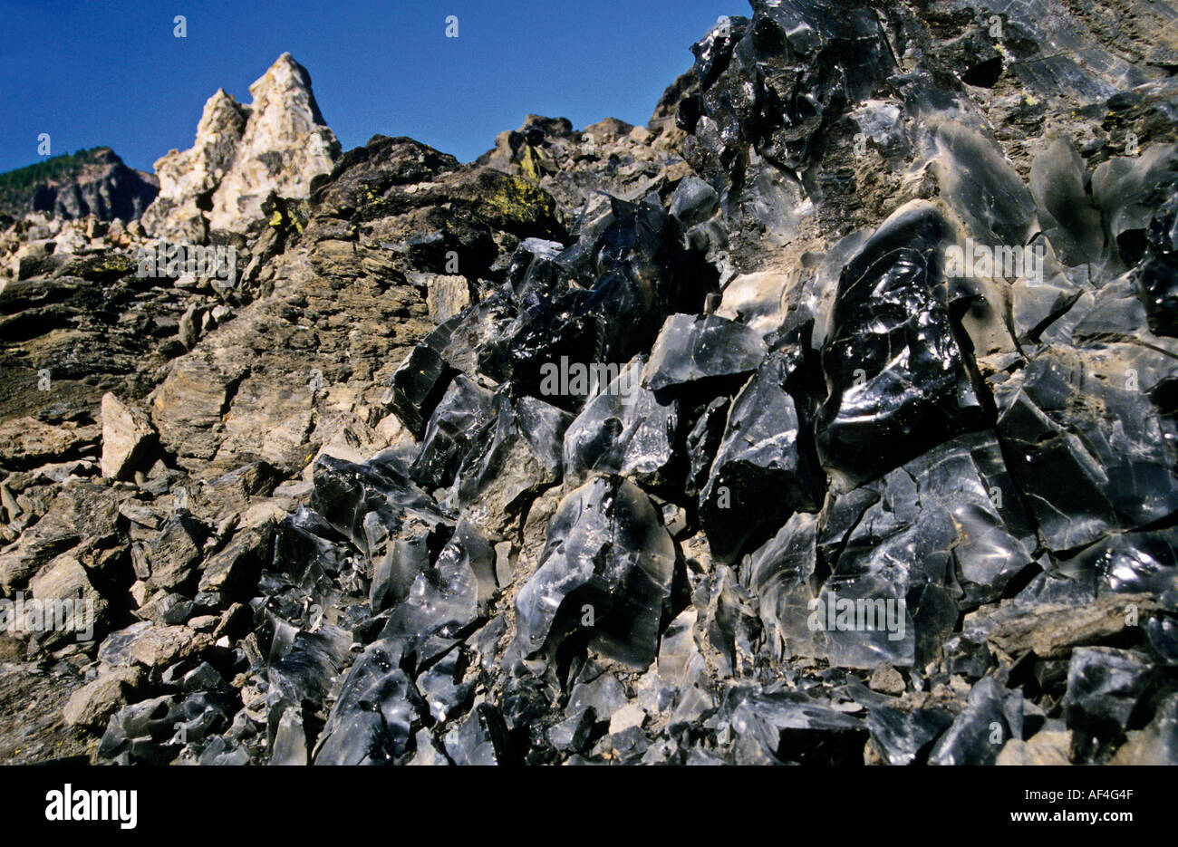 Volcanic glass hi-res stock photography and images - Alamy