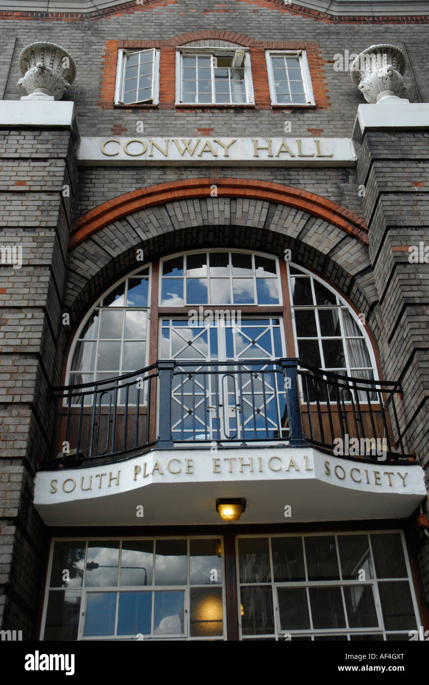 Conway hall red lion square london hi-res stock photography and images ...