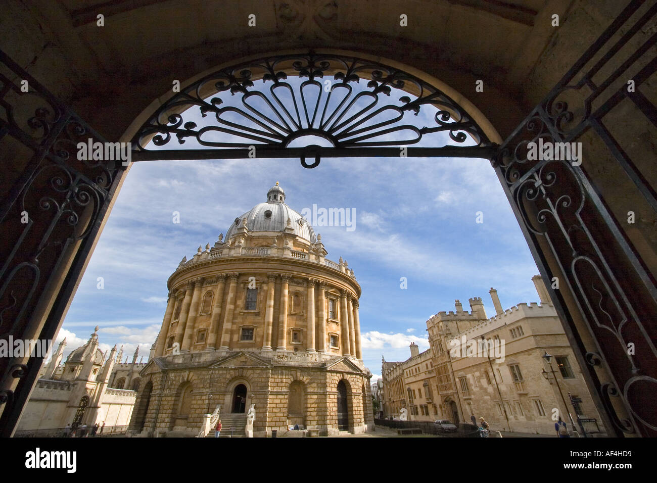 Radcliffe Camera Oxford from Bodleian Gate 5 Stock Photo - Alamy
