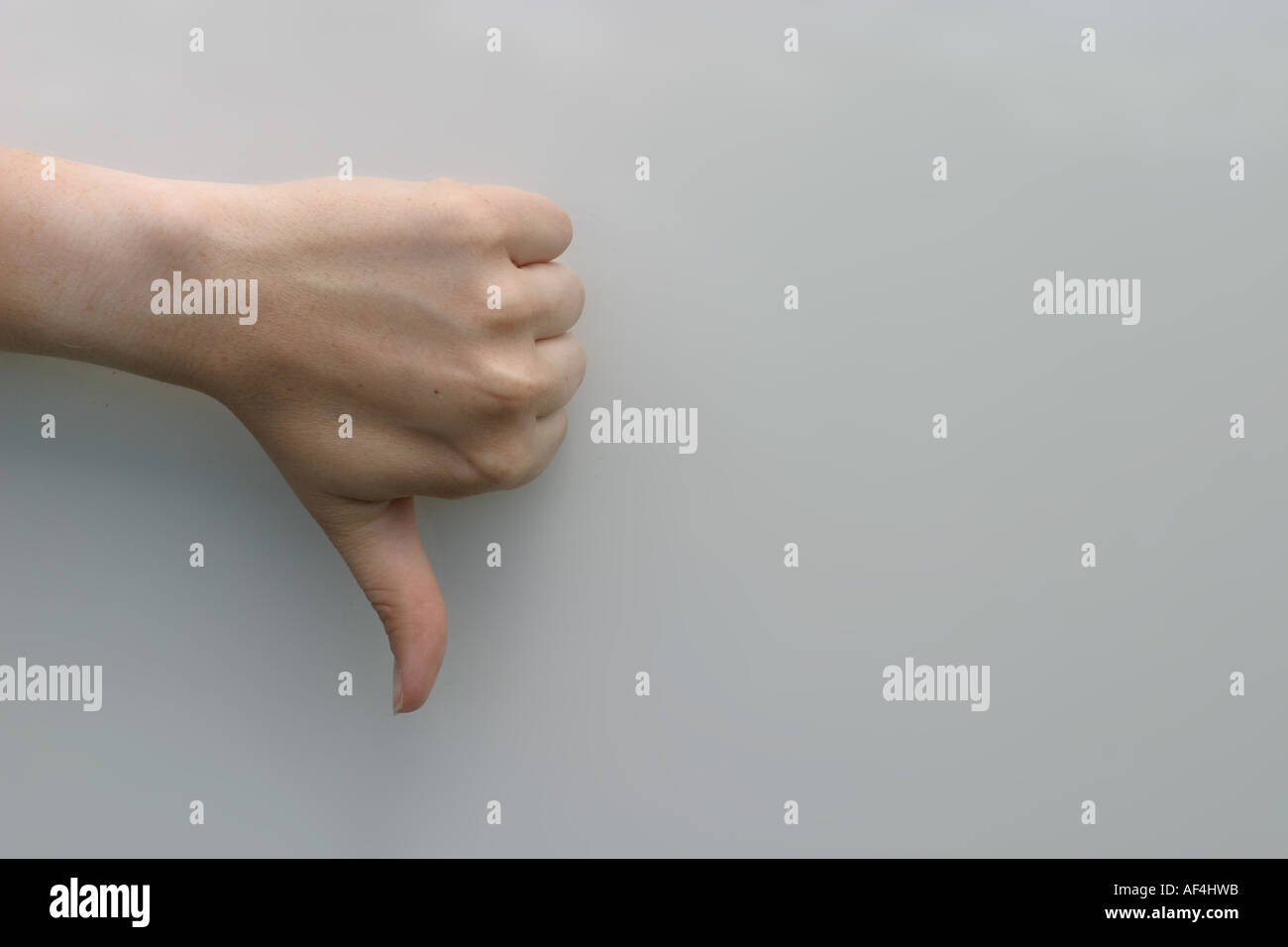 Clashing hand hi-res stock photography and images - Alamy