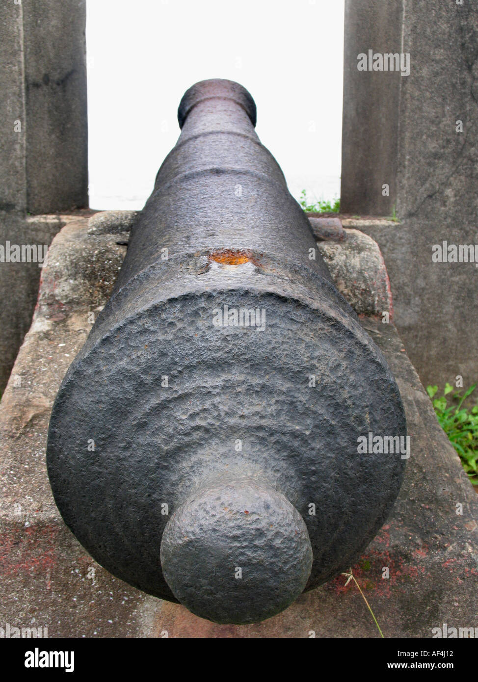 Canon at St. Angelo fort, Kannur, Kerala, India Stock Photo - Alamy