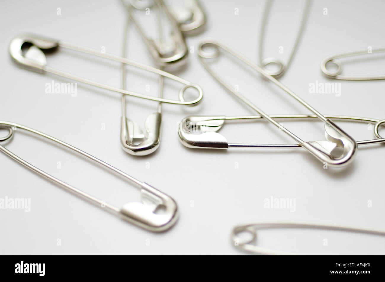 Pins connected hi-res stock photography and images - Alamy