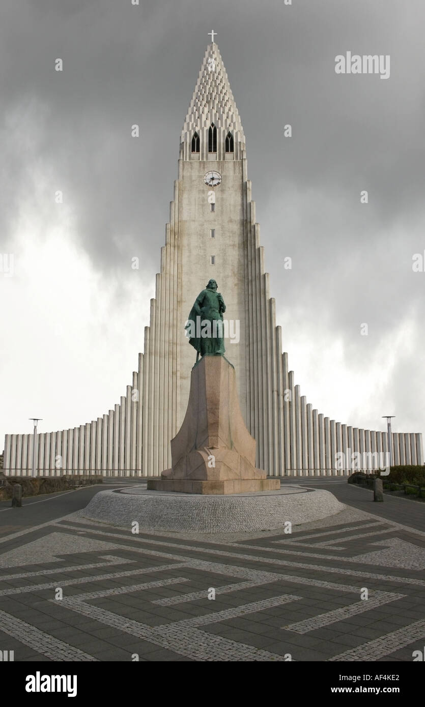 Hallgrimskirkja Reykjavik the Church of Hallgrimur in the capital of ...