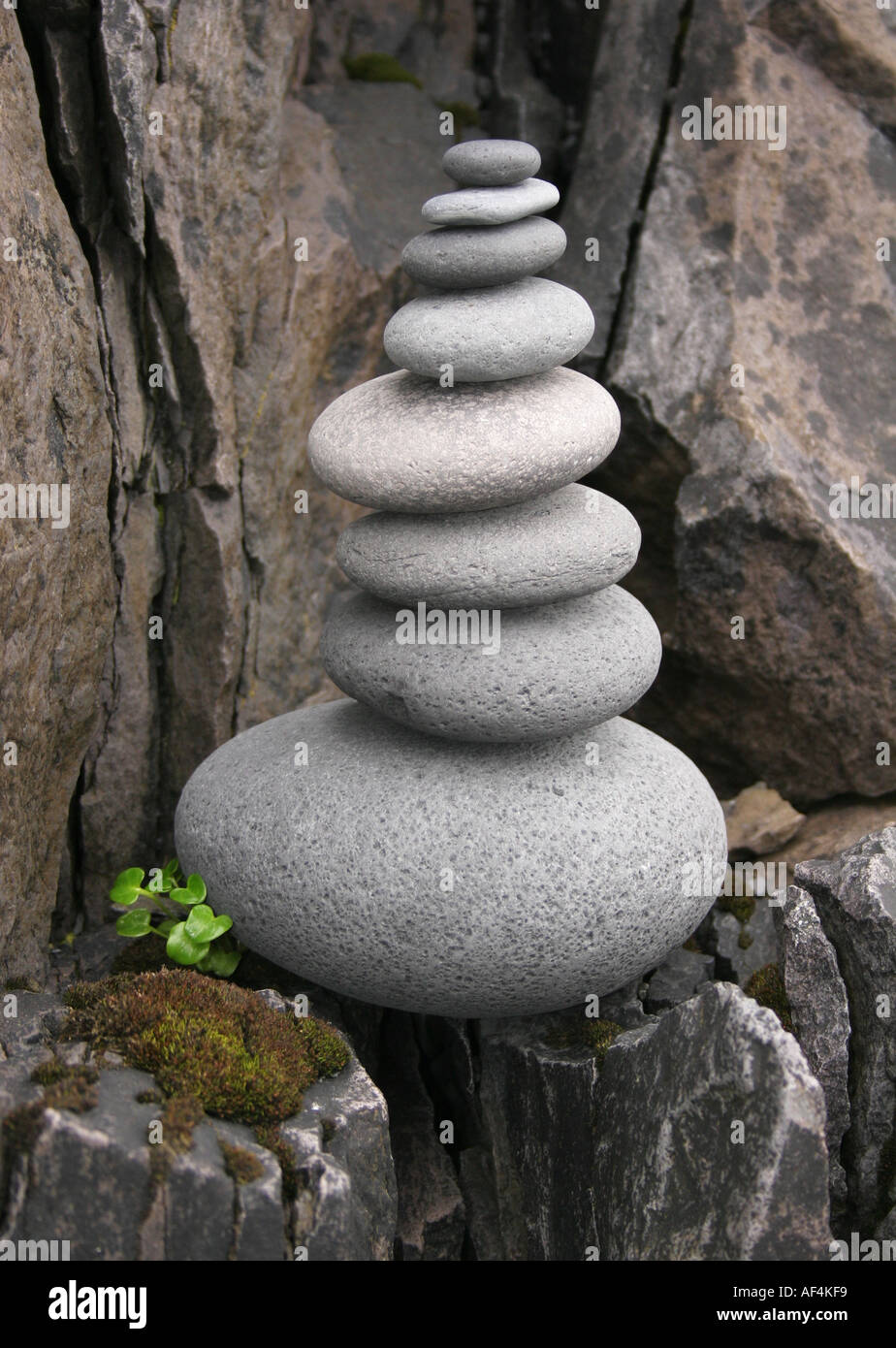 Eight stones hi-res stock photography and images - Alamy