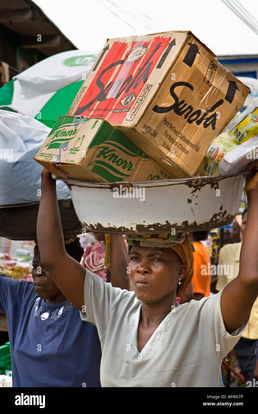 Nigeria Lagos Hawker at marketplace Stock Photo - Alamy