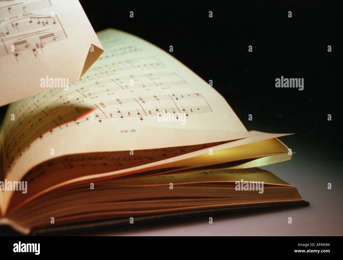 Folded sheet music hi-res stock photography and images - Alamy