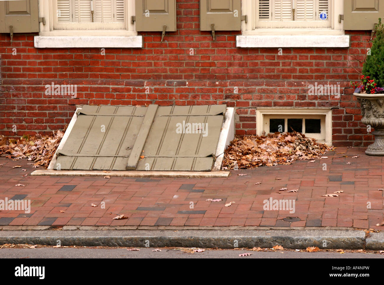 Colonial street Philadelphia Pennsylvania United States Stock Photo - Alamy