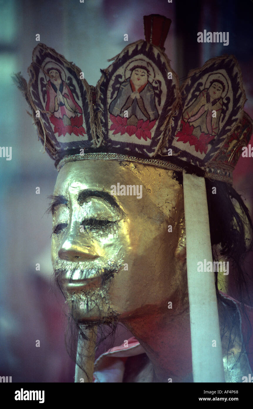 The monk Yuet Kai who founded the Temple of Ten Thousand Buddhas ...