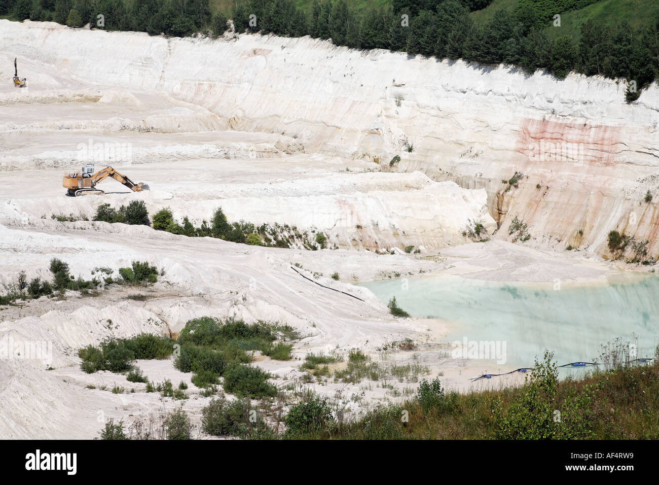 Kaolin mine white hi-res stock photography and images - Alamy