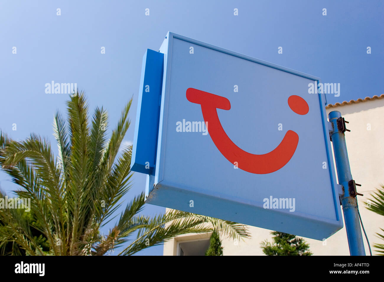 Tui group holiday hi-res stock photography and images - Alamy