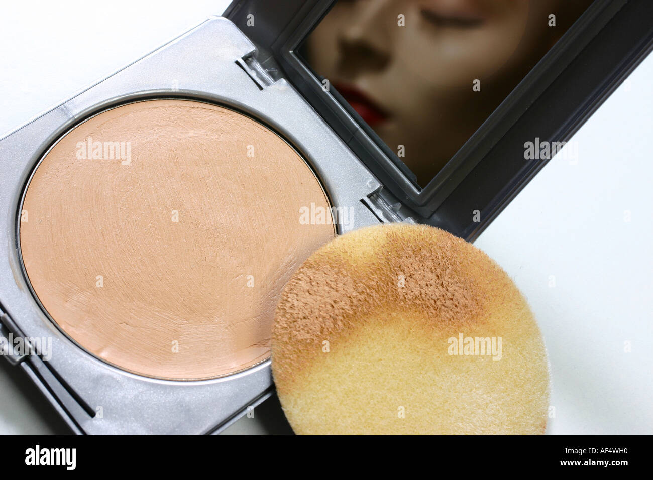 powder make up Stock Photo - Alamy