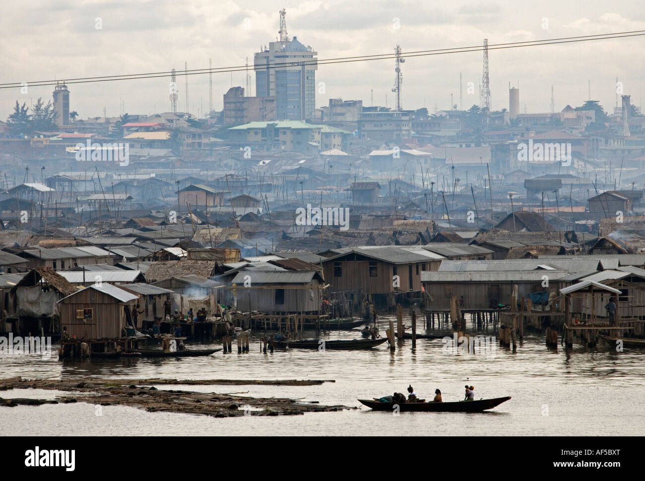 Nigeria Lagos stilts huts in water Stock Photo - Alamy