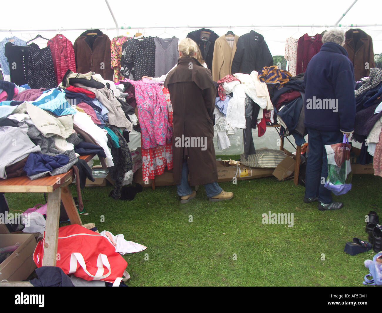 Village fete country fair hi-res stock photography and images - Alamy
