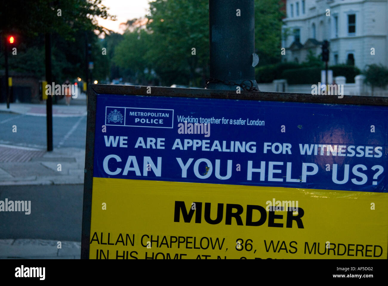 Police investigation board hi-res stock photography and images - Alamy