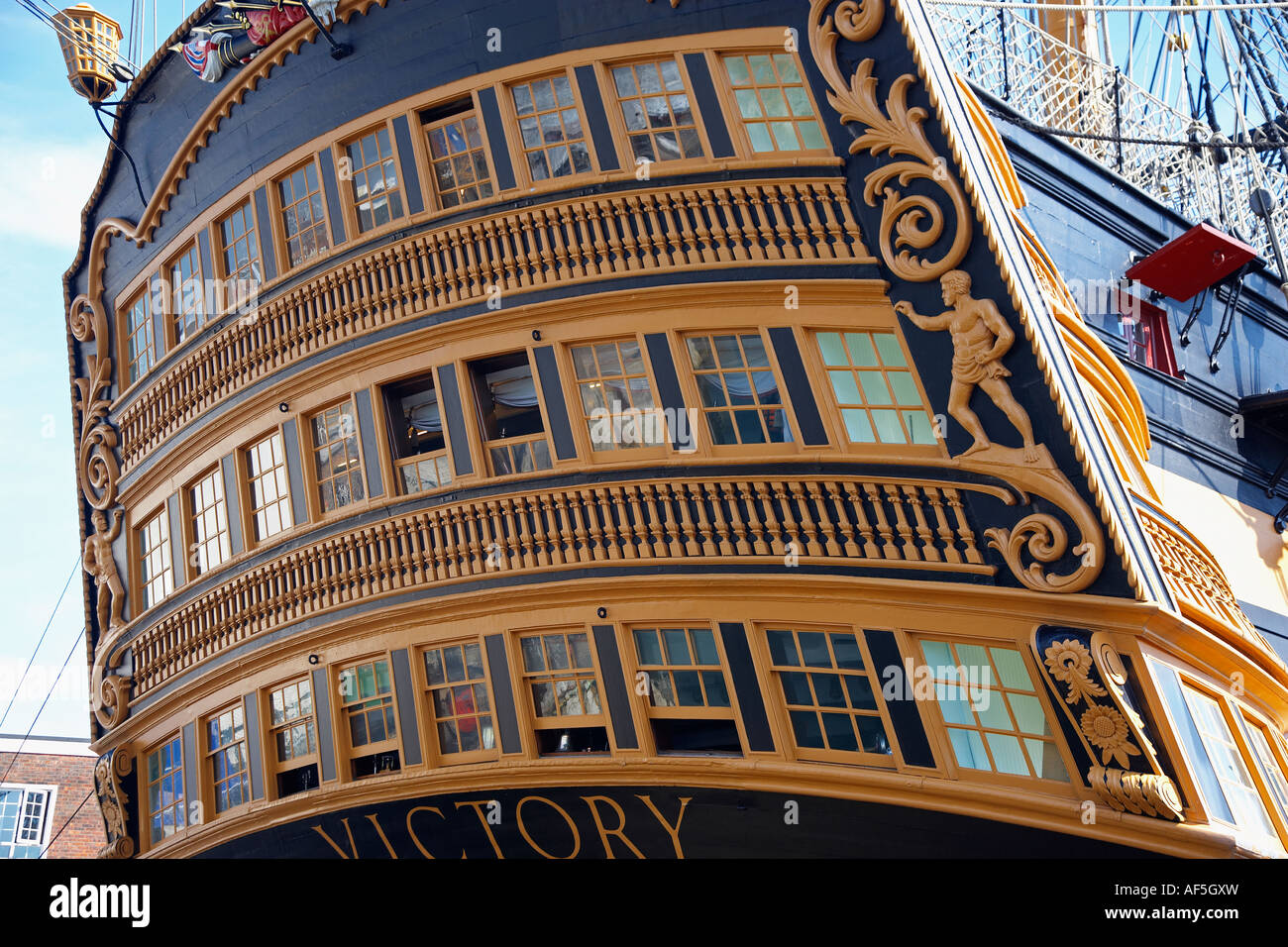 Hms victory stern hi-res stock photography and images - Alamy