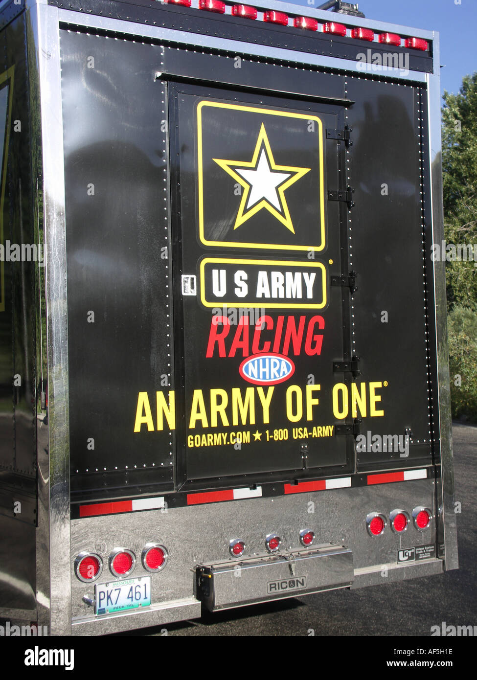 U S Army Car Racing Team Stock Photo - Alamy