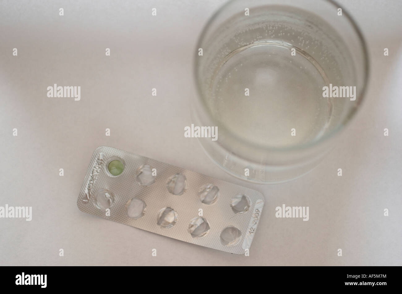 Still life with pharmaceutics drugs of different colors and setup Stock ...