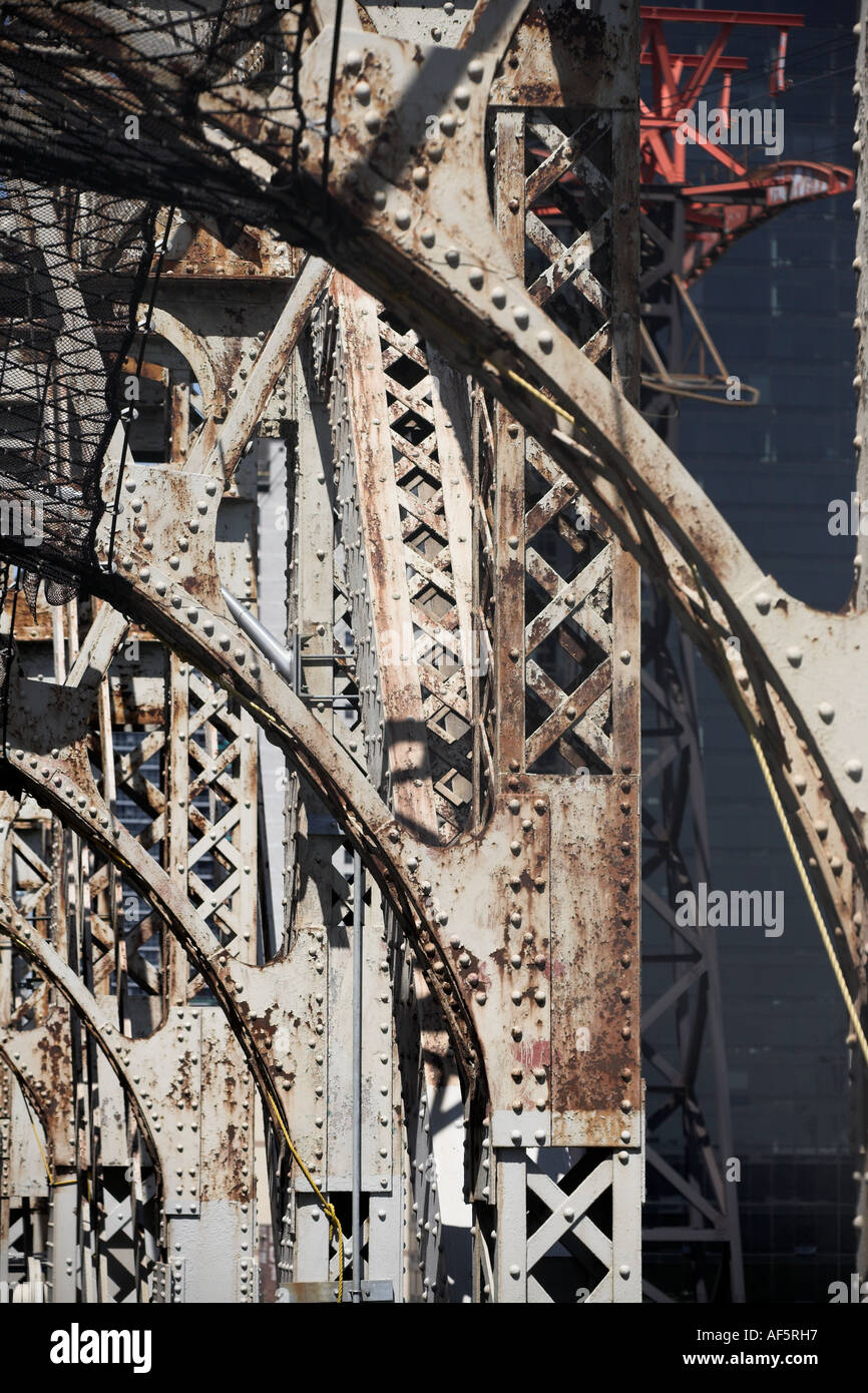 crossing the 59th street bridge Stock Photo - Alamy