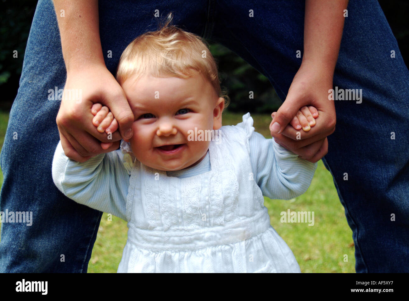 Teen step sister hi-res stock photography and images - Alamy