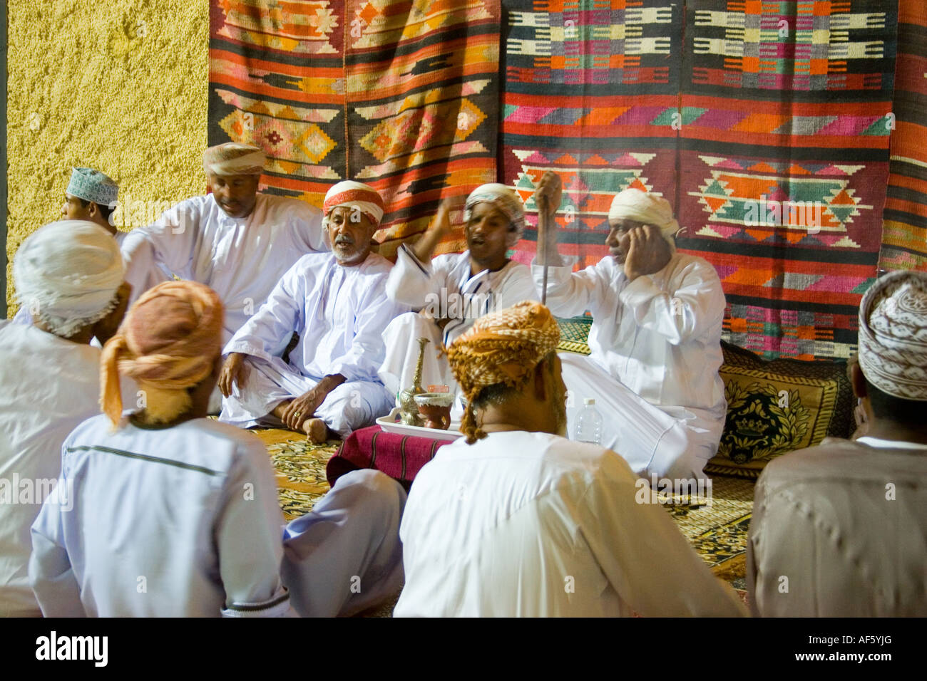 Omani musicians and singers at the Muscat Festival Stock Photo - Alamy
