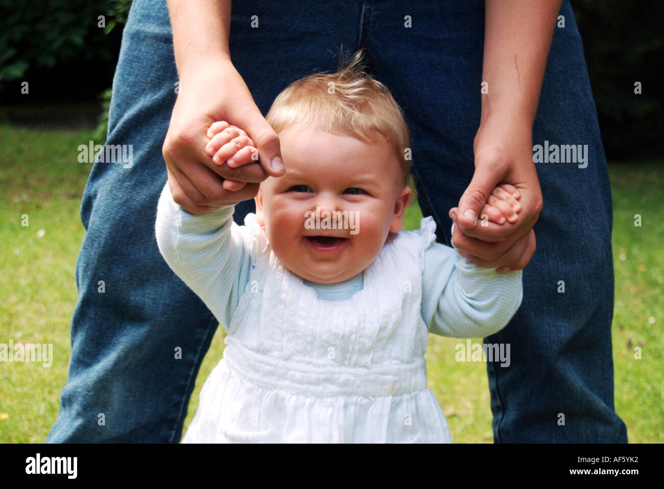 Teen step sister hi-res stock photography and images - Alamy