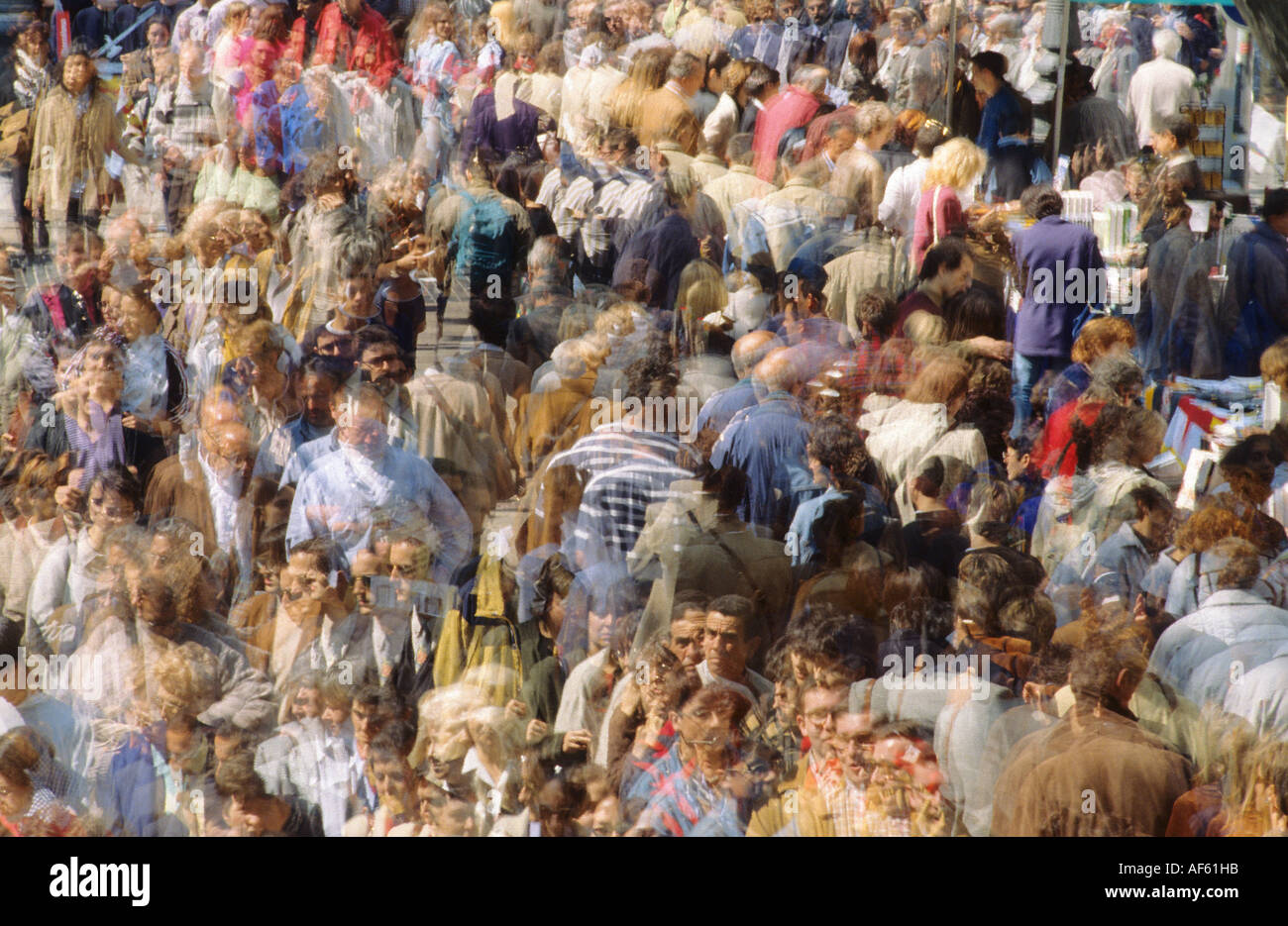 Anonymous crowd hi-res stock photography and images - Alamy