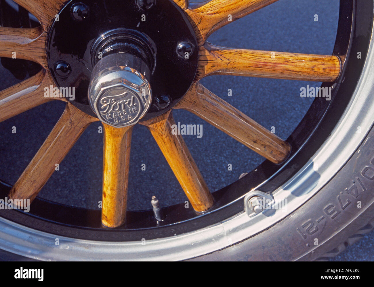 Model t ford wheel hi-res stock photography and images - Alamy