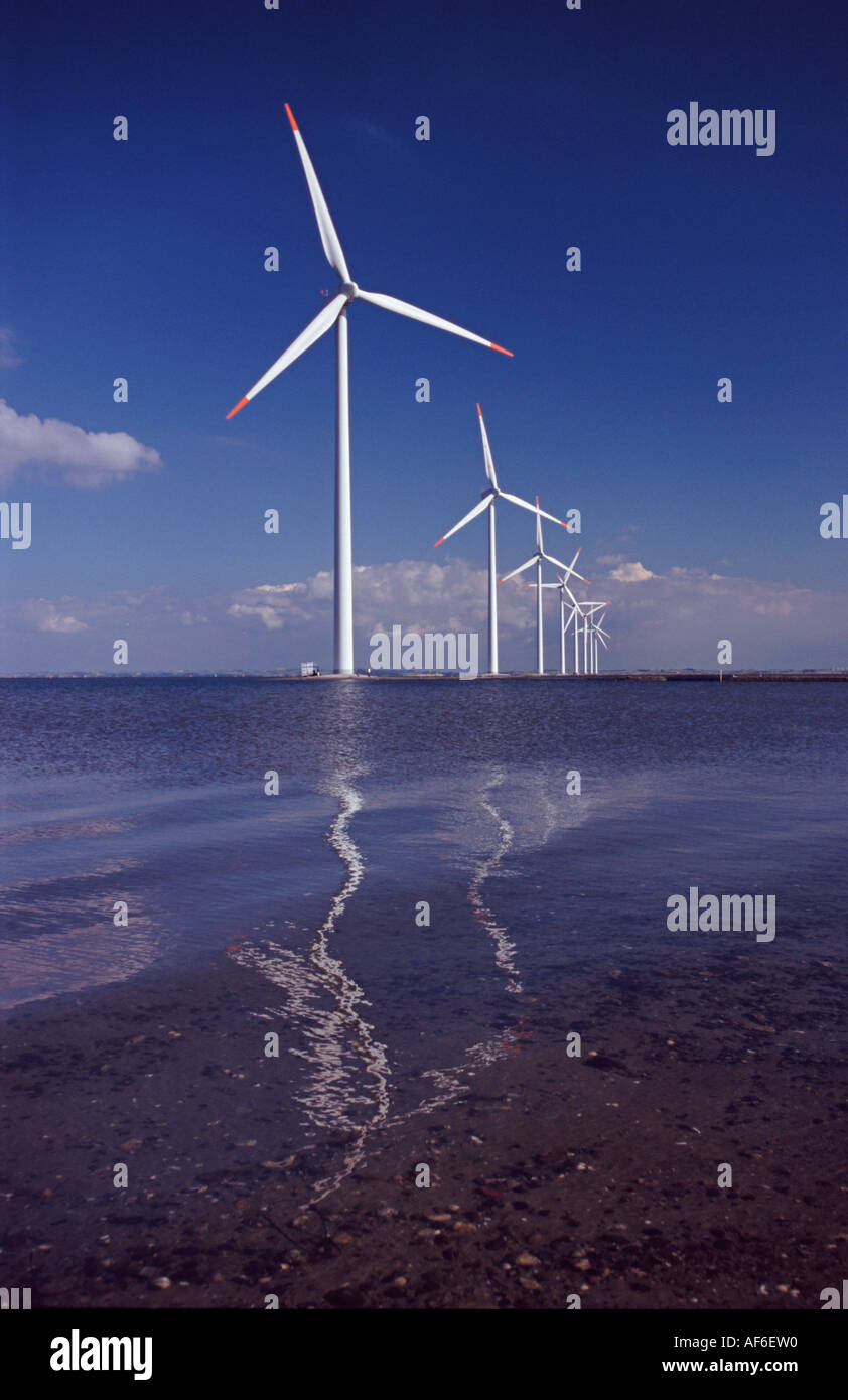 Modern offshore wind turbine power plant, 2.0 MegaWatt Vestas V80 and ...