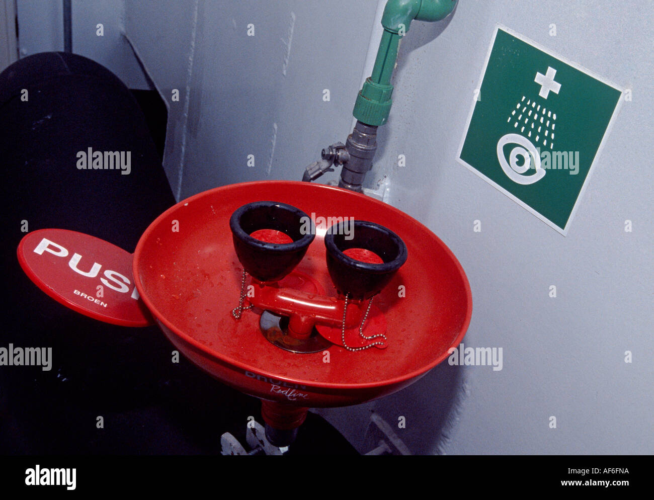 Flushing device hi-res stock photography and images - Alamy